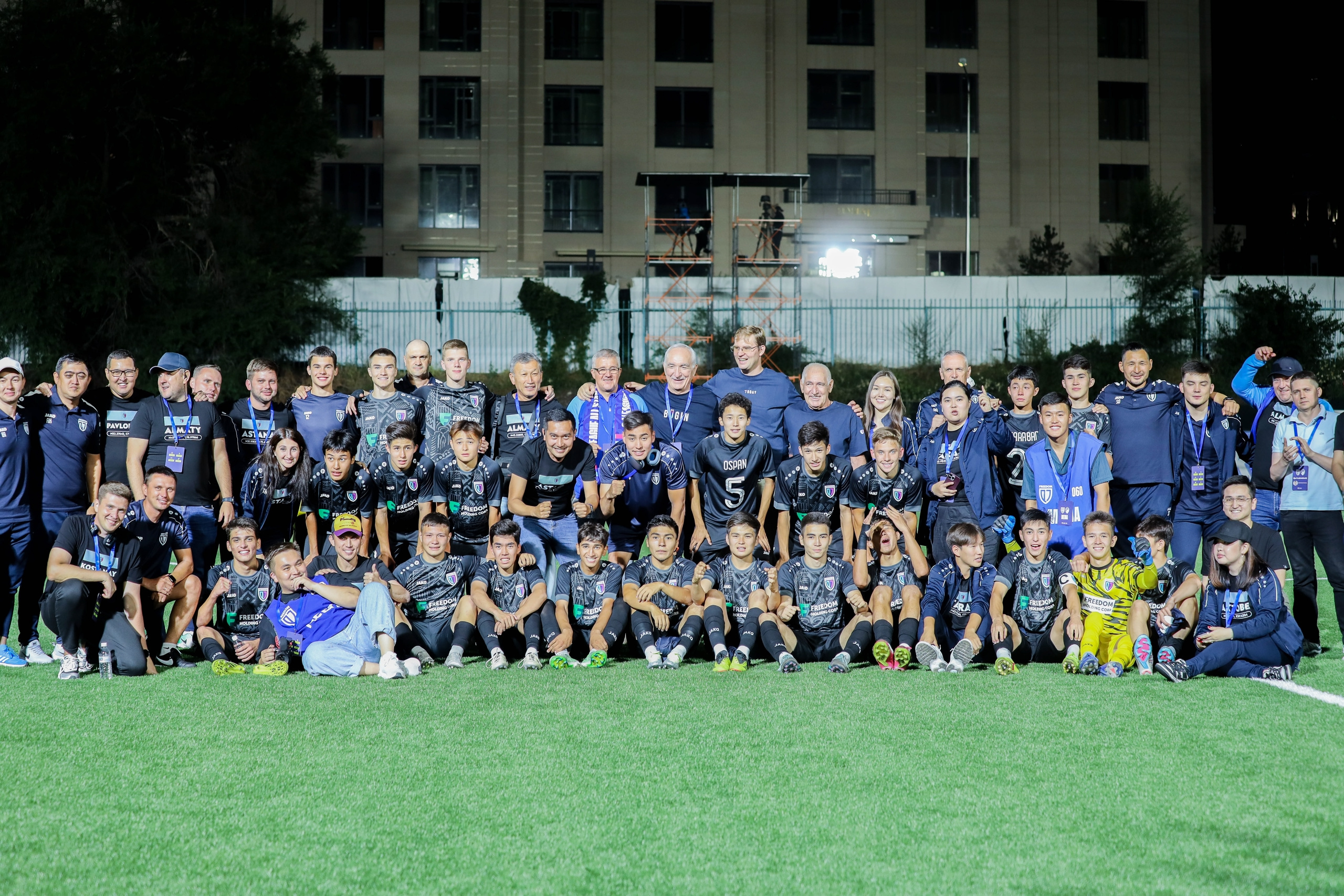 Freedom QJ League – Состав команды